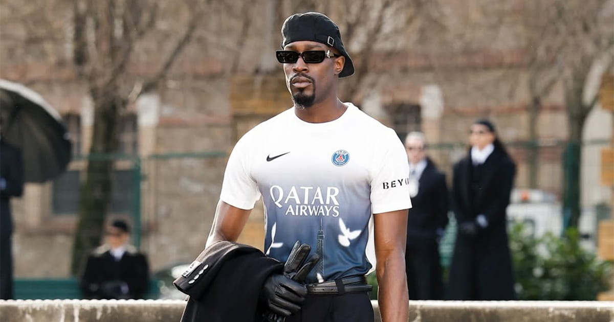 PSG Link Up With 3.Paradis For Art Basel Qatar Pre-Match Drop - SoccerBible